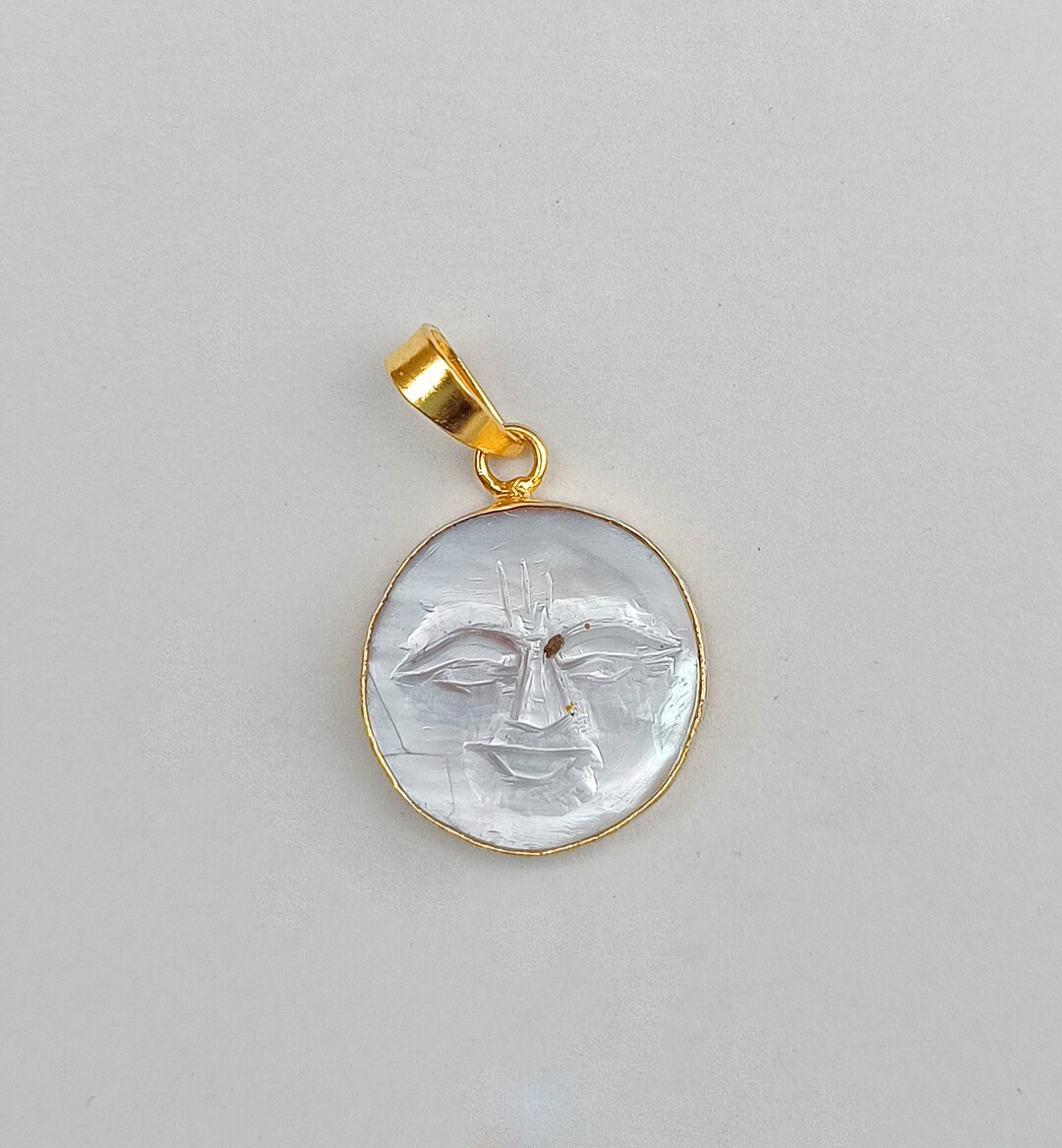 Mother of Pearl Hand Carving Moon Face Pendant |round Mother of Pearl ...