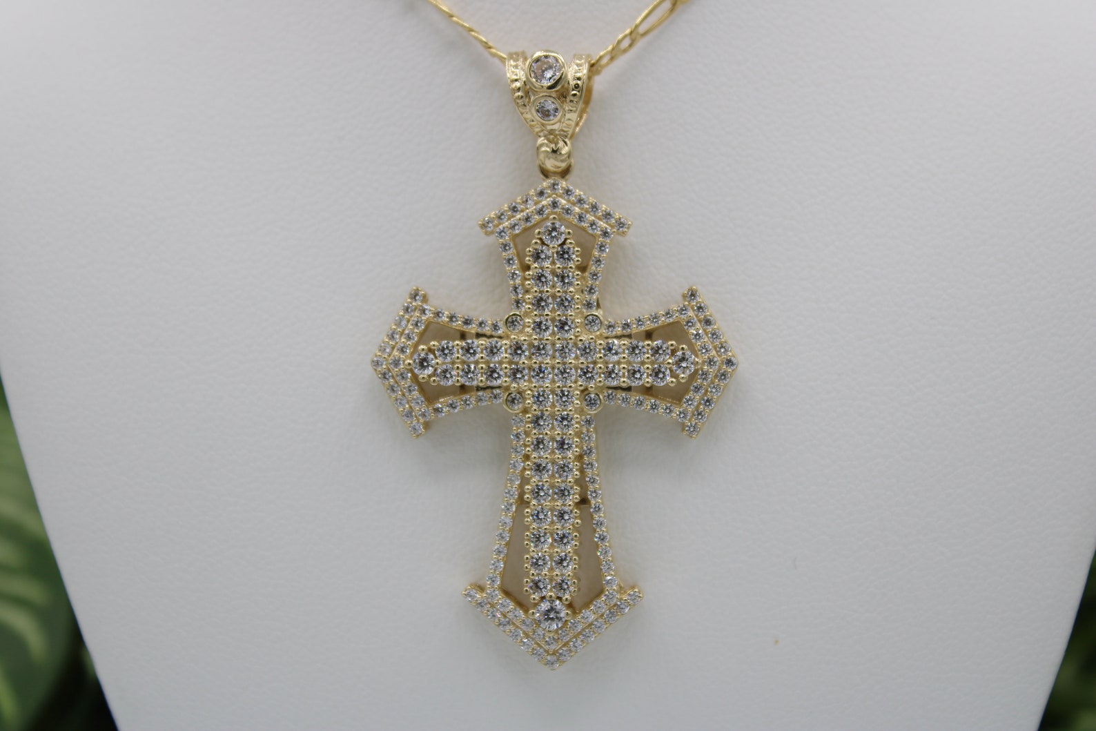 10k Gold Round Cut Shape Cross Pendant for Necklace Chain - Etsy