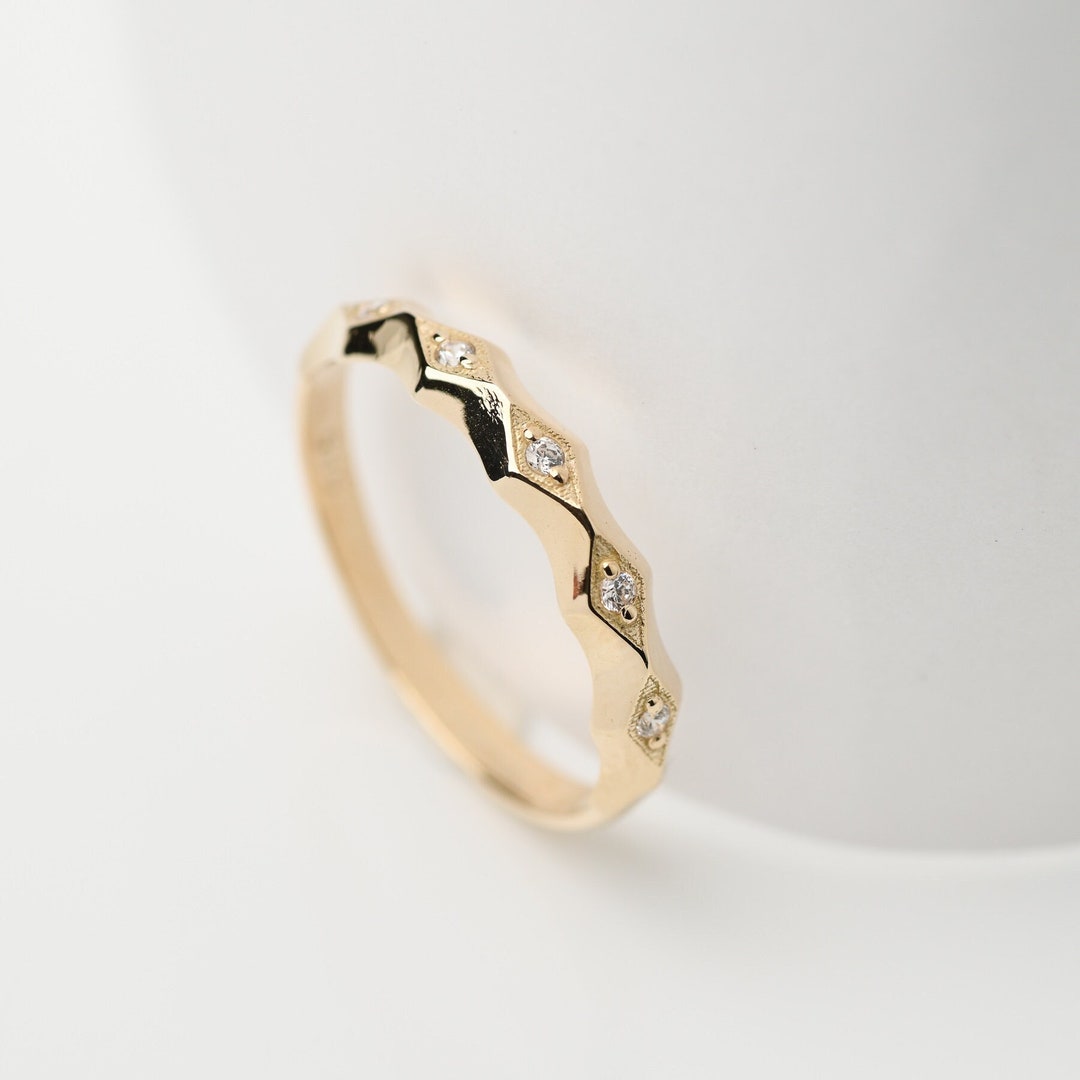 14K Gold Rhombus Ring: Dainty CZ Half Eternity Band - Etsy Österreich