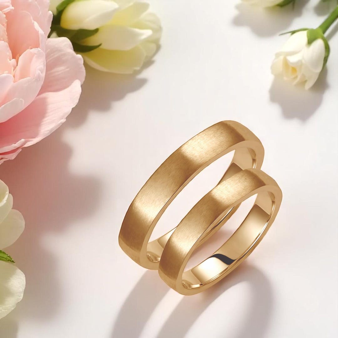 Asymmetrical Matte Gold Wedding Band Set - Minimalist Rings - Etsy