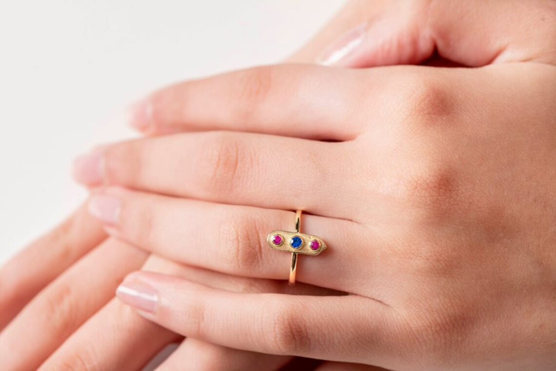 Three Stone Ring Arrow Ring Arrow Jewelry Layering Ring - Etsy