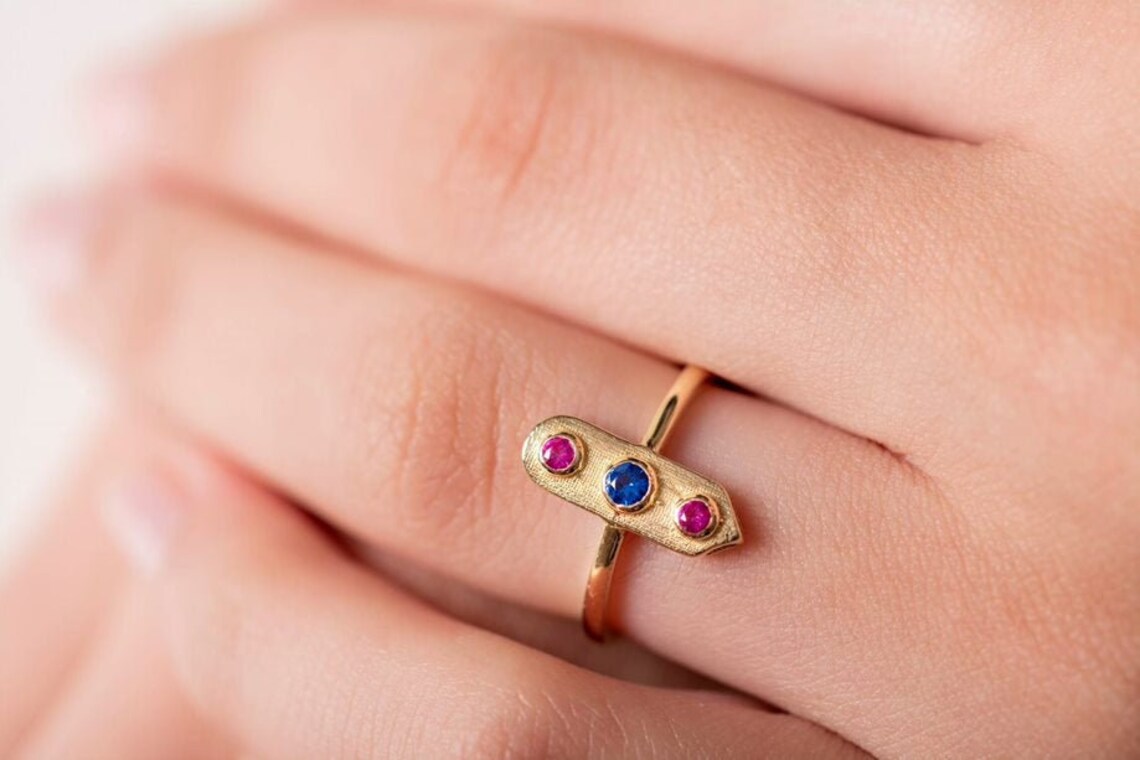 Three Stone Ring Arrow Ring Arrow Jewelry Layering Ring - Etsy