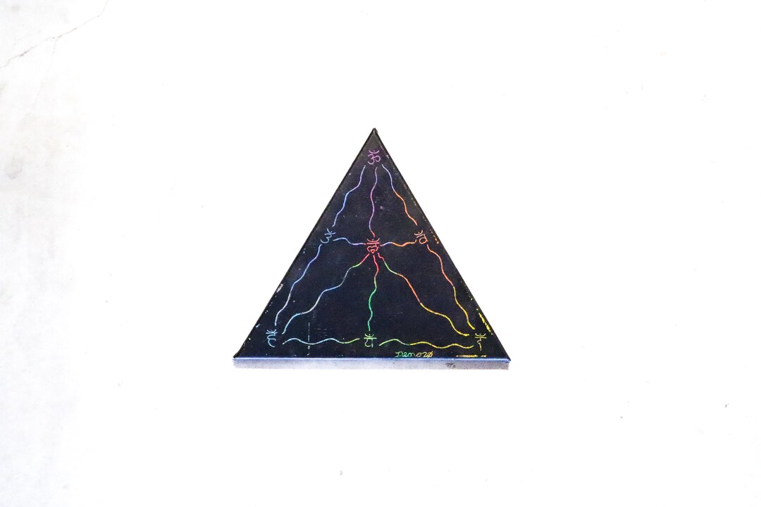 Chakra Triangle Chalk Sketched Painting, Wall Decoration - Etsy