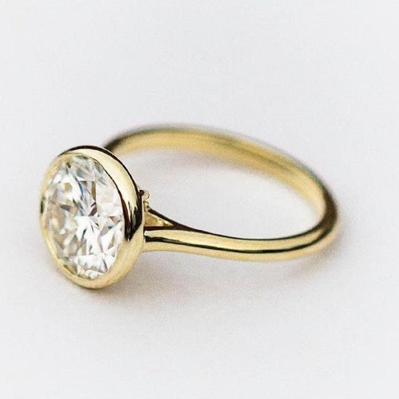 Bezel Diamond Ring - Etsy