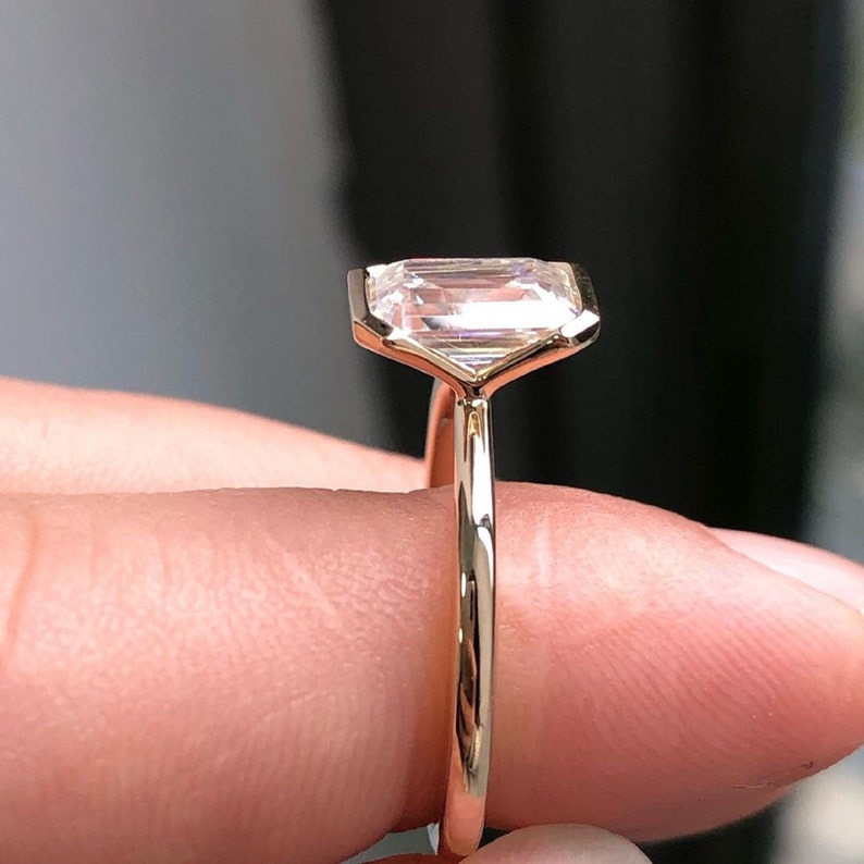 Half-bezel Setting Ring 1.70CT Emerald Cut Moissanite - Etsy