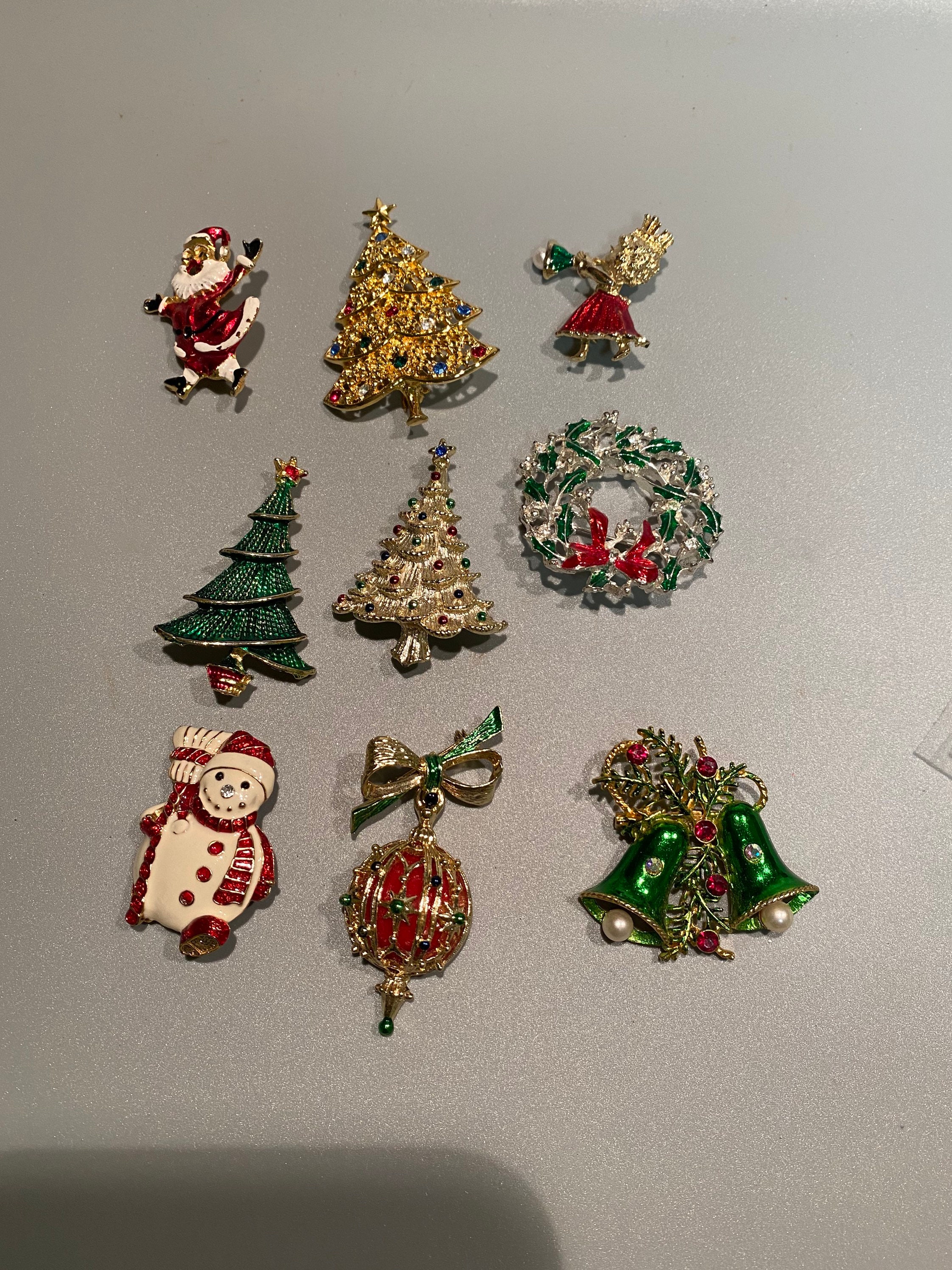 Vintage Christmas Pins - Etsy