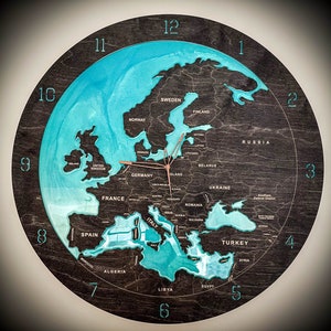 Personalized Wooden World Clock With Epoxy Water, Custom Epoxy Resin ...