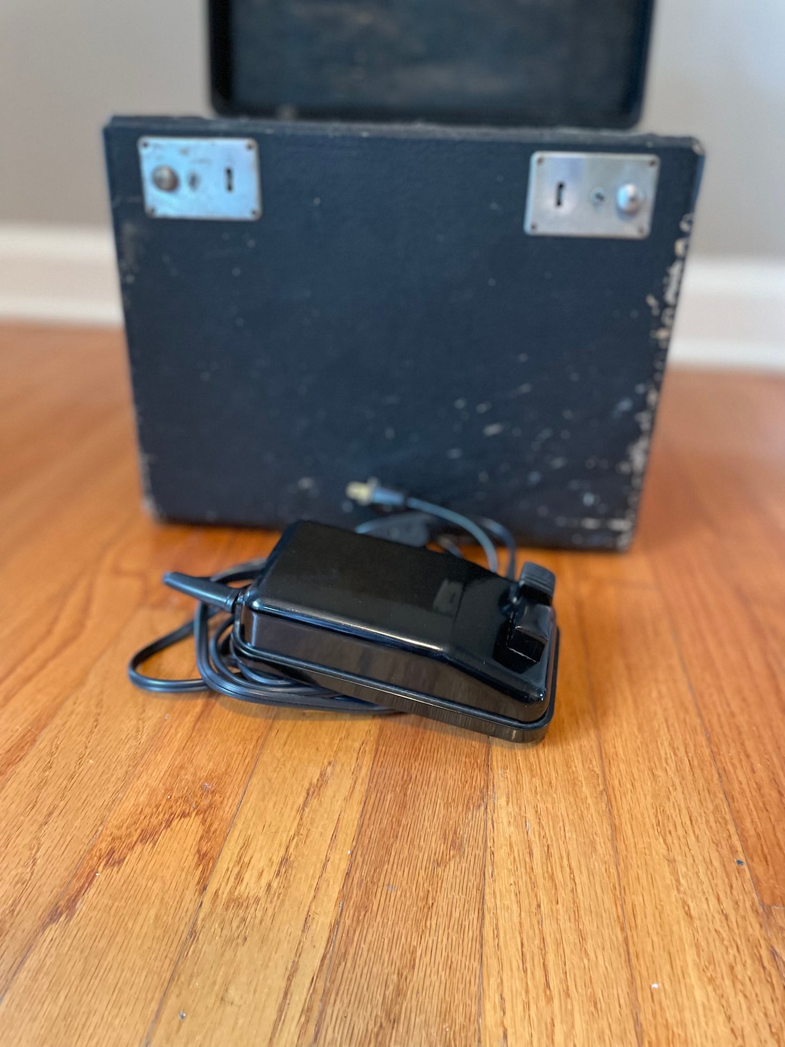 1949 Vintage Singer Feather Light Sewing Machine - Etsy