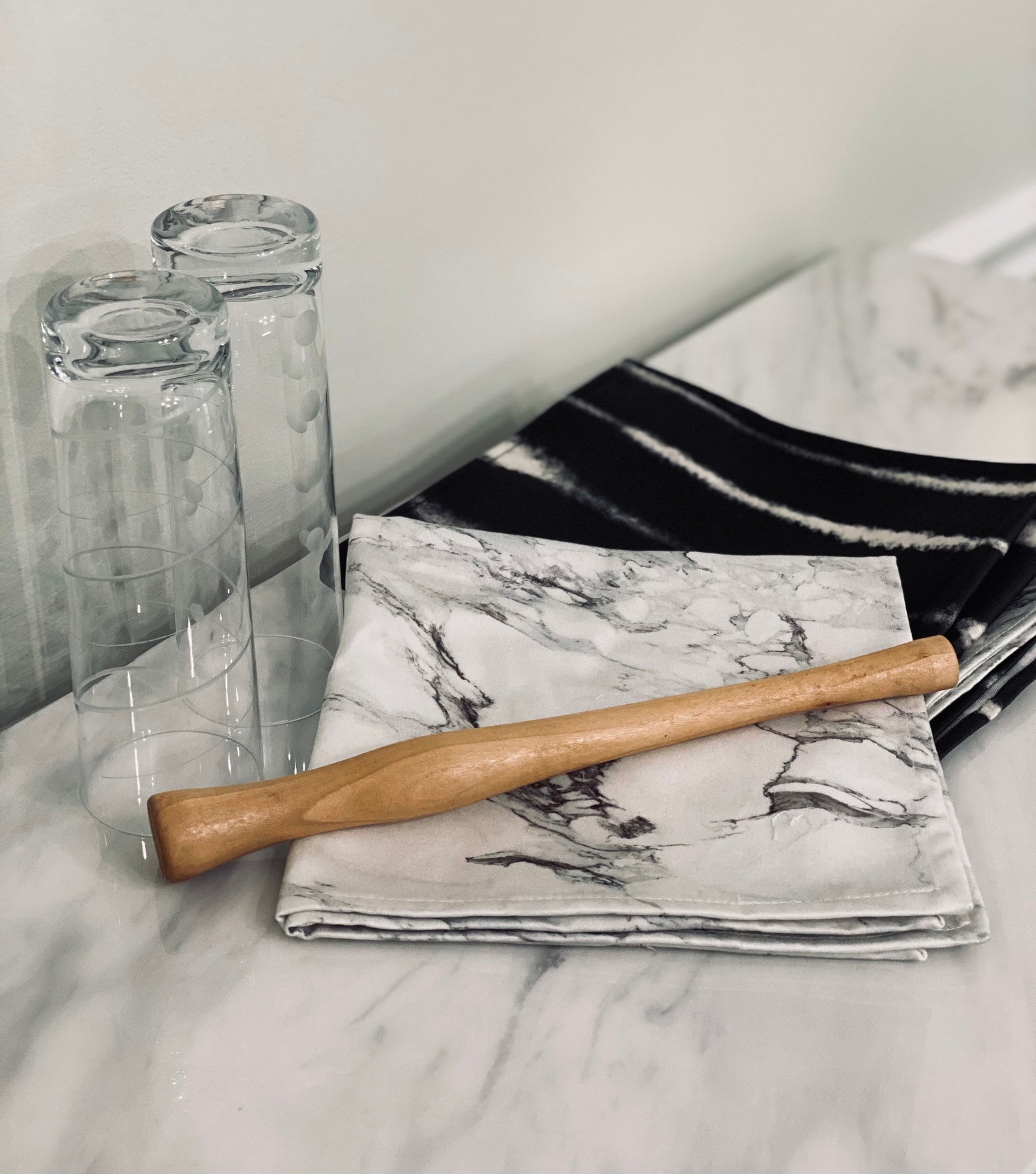 Carrera White Marble Cloth Dinner Napkins Set Made in USA Sustainable ...