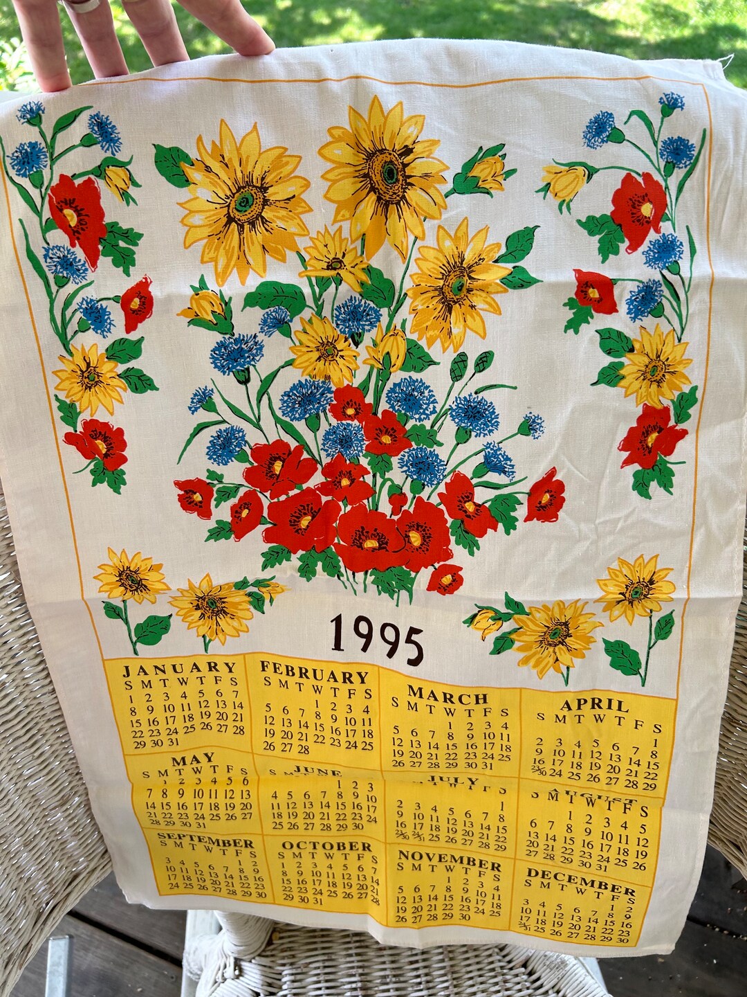 1995 Calender Towel Featuring Flowers, Never Used - Etsy