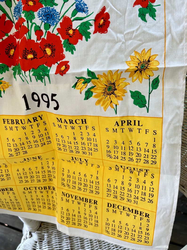 1995 Calender Towel Featuring Flowers, Never Used - Etsy