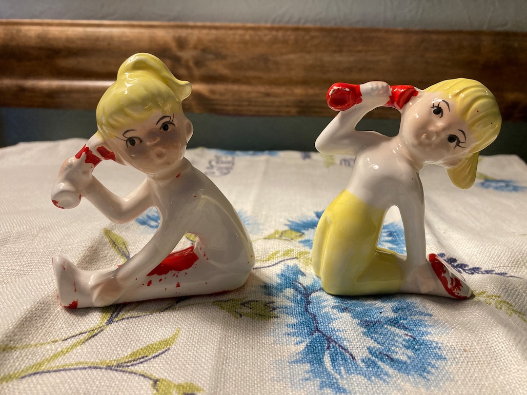 1950’s Teeny Boppers on the Phone - Etsy