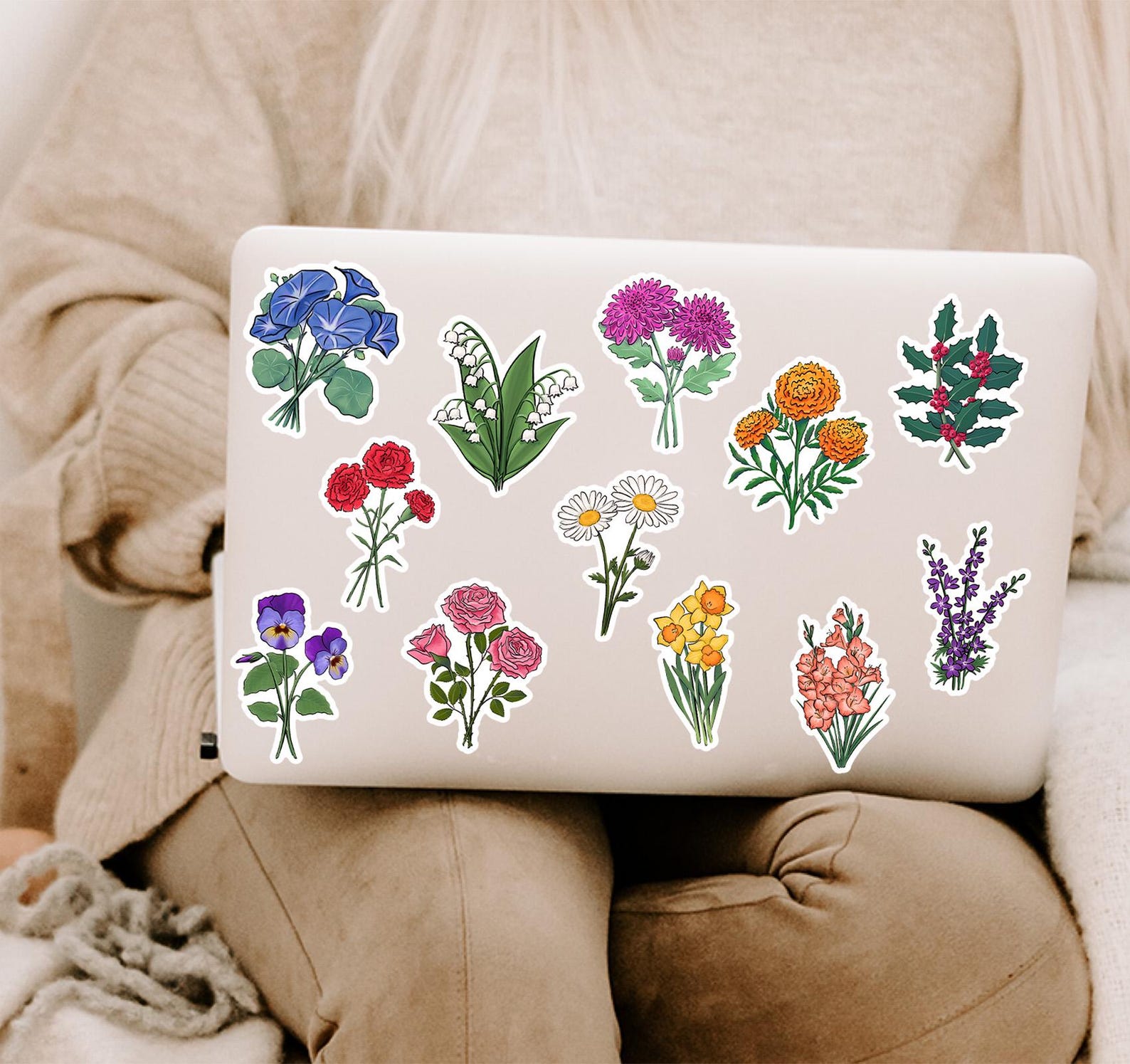 Marigold Vinyl Sticker || October Birth Month Flower Outdoor Nature ...