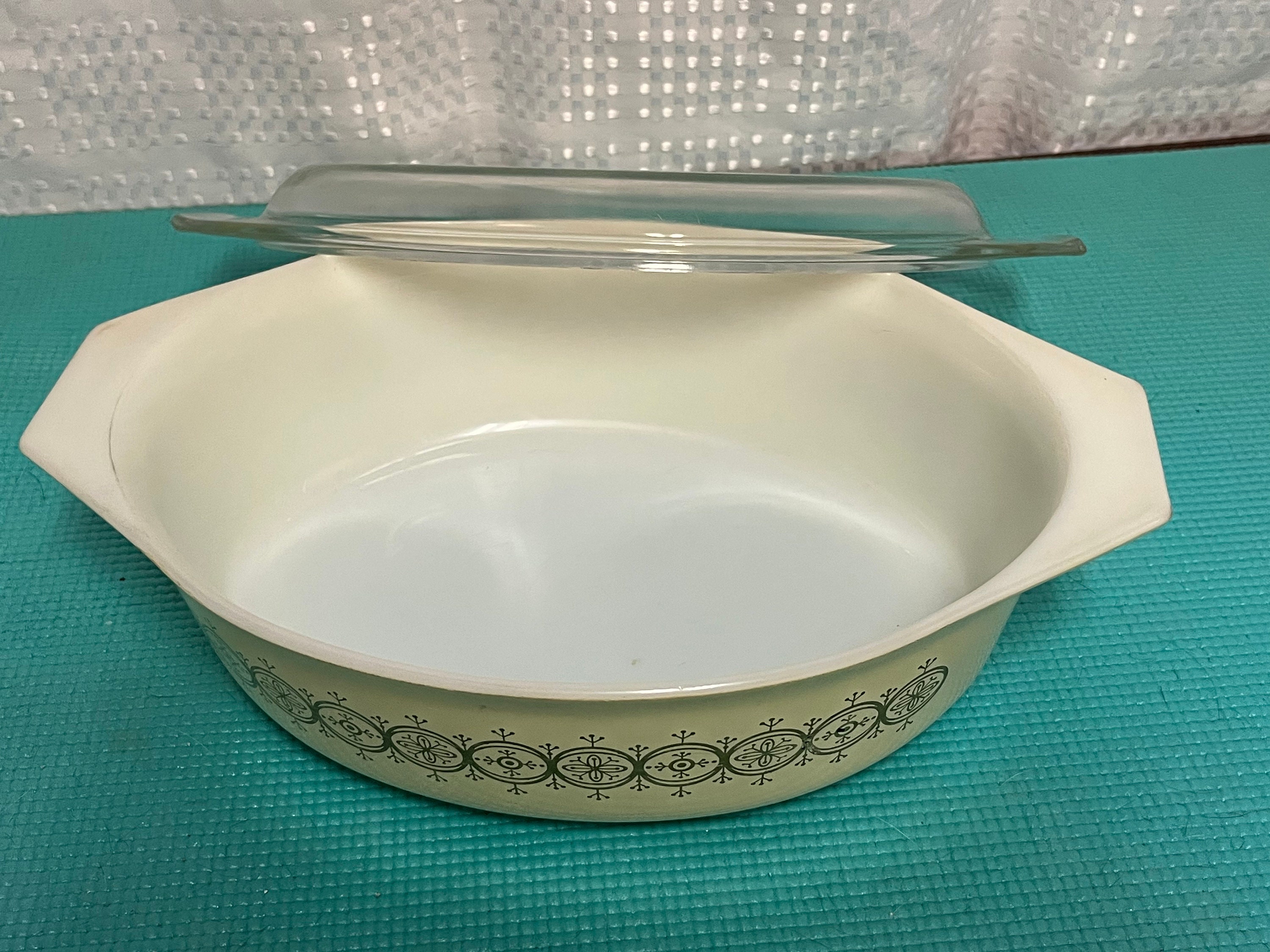 Pyrex Gold Medallion Casserole Dish Bake Ware 2.5 Quart - Etsy
