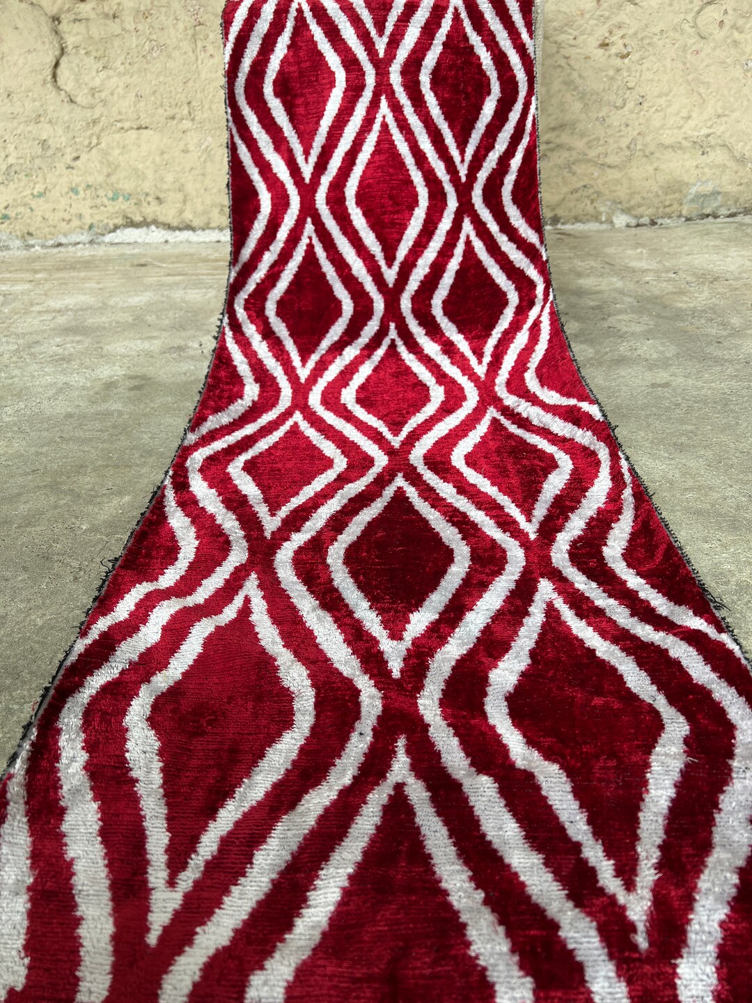 Roter Ikat Stoff Handloom Seide Samt Usbekisch Handgewebt Stoff Bulk ...