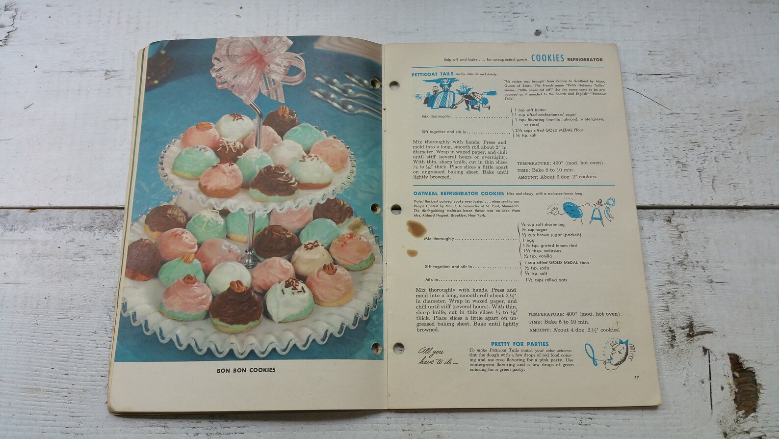 Betty Crocker's Cooky Carnival Cook Booklet Vintage 1957 Favorite ...