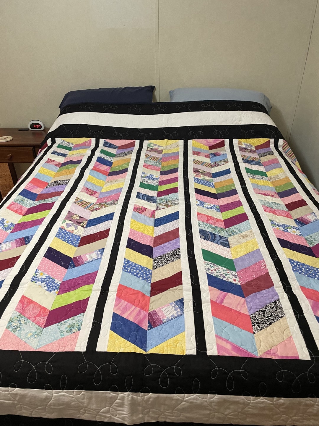 Handmade Queen Size Patchwork Quilt: Chevron Floral Print - Etsy
