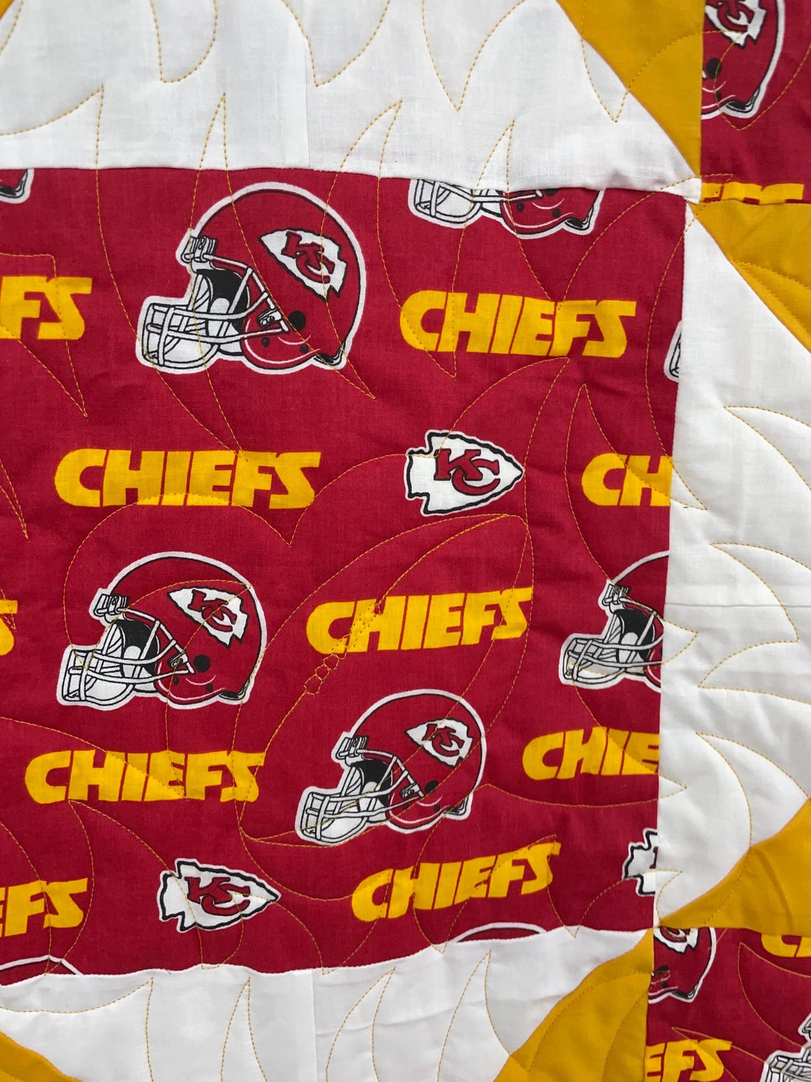 KC Chiefs Large Throw Quilt - Etsy