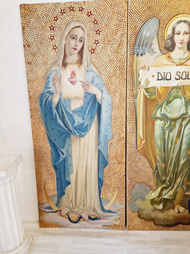 Triptych of Religious Oil Paintings With Gold Background - Etsy