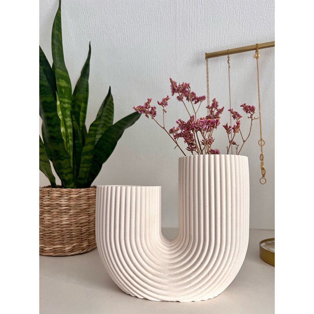 U- Form Vase| Vase| Nordische Design Vase| Nordic| Jesmonite Vase ...