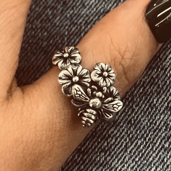 Silver Bee Ring - Etsy