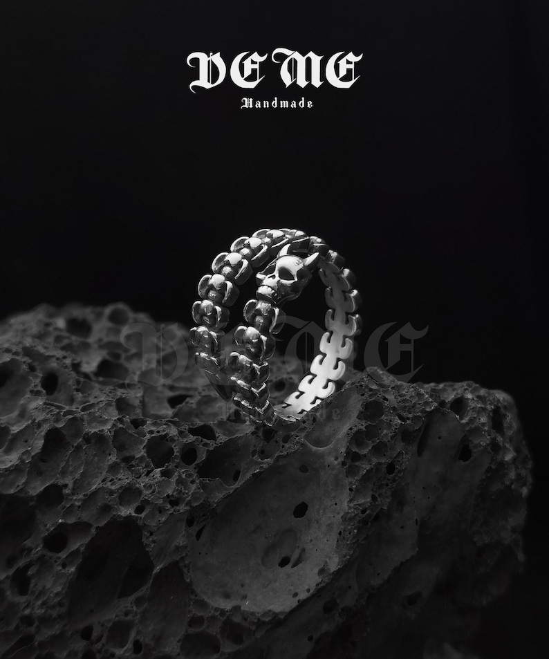 Skull Centipede Ring// Sterling Silver// Handmade Solid - Etsy