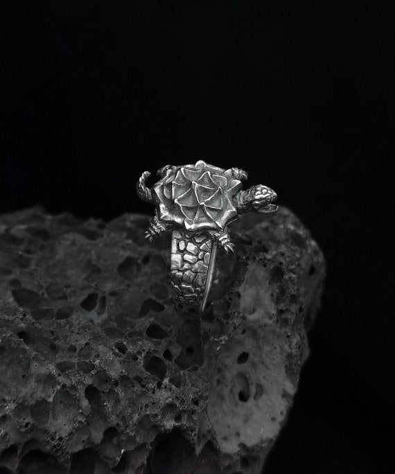 Snapping Turtle Ring// Sterling Silver// Handmade Solid - Etsy