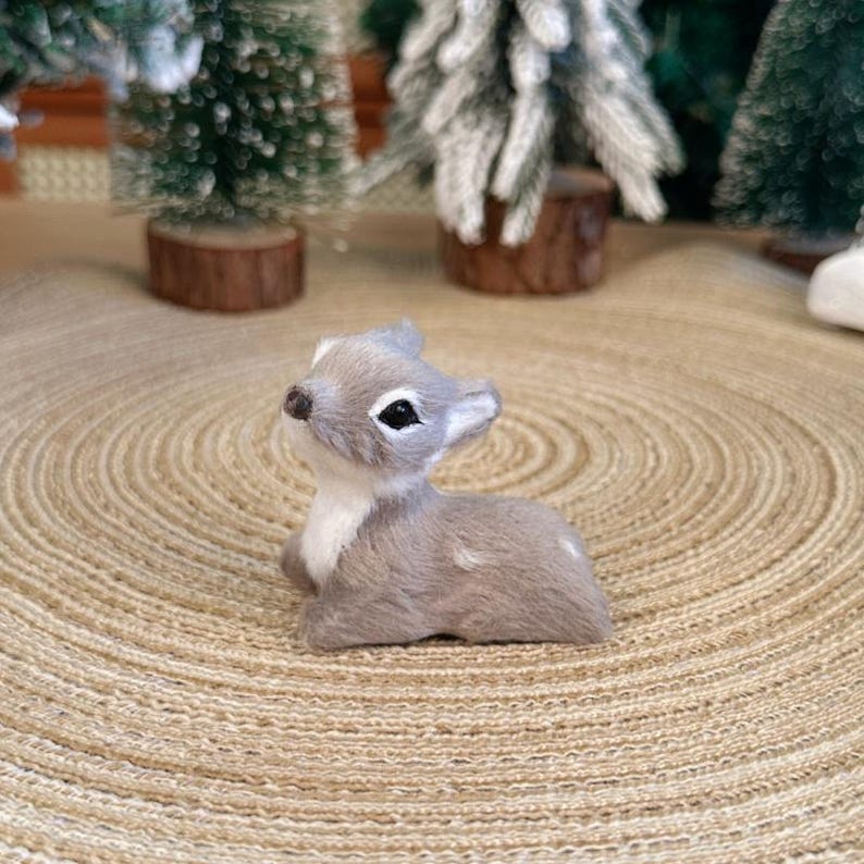 Handmade Deer Figurinedesktop Deer Decor, Christmas Deer Sculpture ...