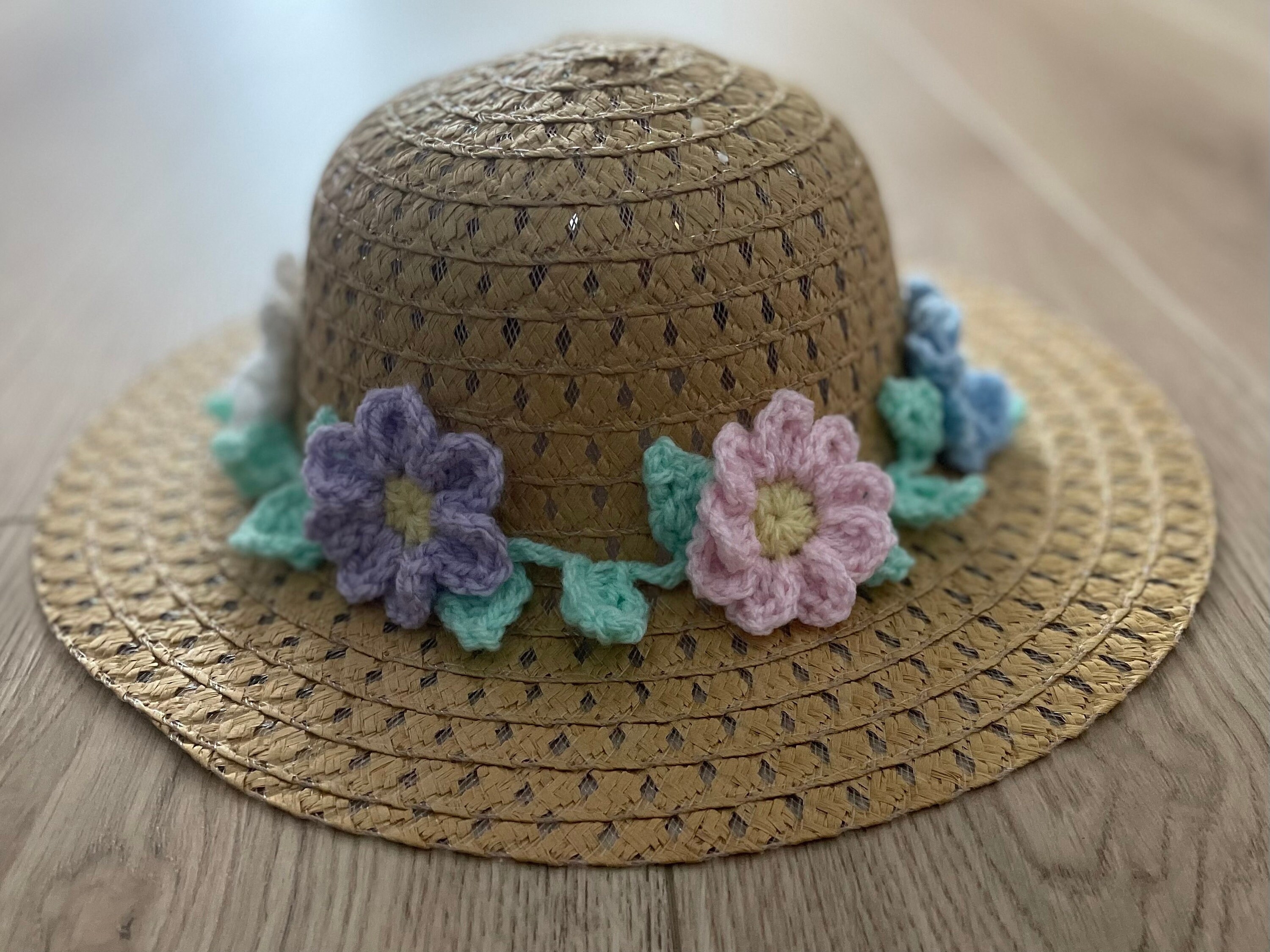 Childrens Sun Hat Easter Bonnet Crochet Flowers Crocheted Daisy Chain ...