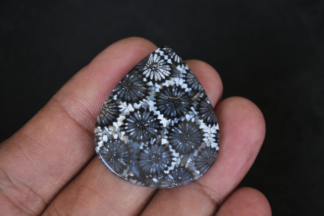 Coral Agate,agate Rock,agate Stone, Malachite Gemstone,mohs Scales of ...