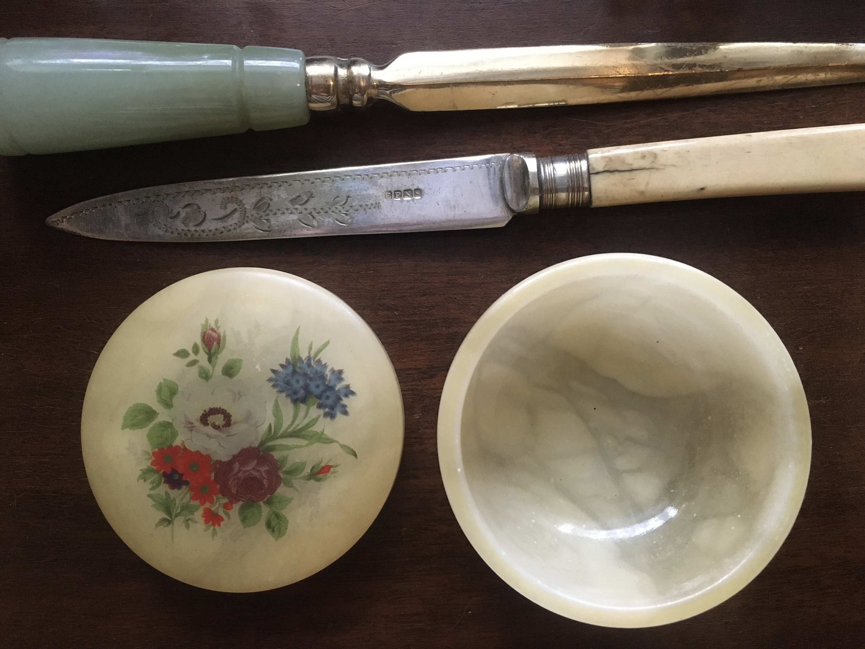 Onyx trinket pot with flower detail - Etsy.de