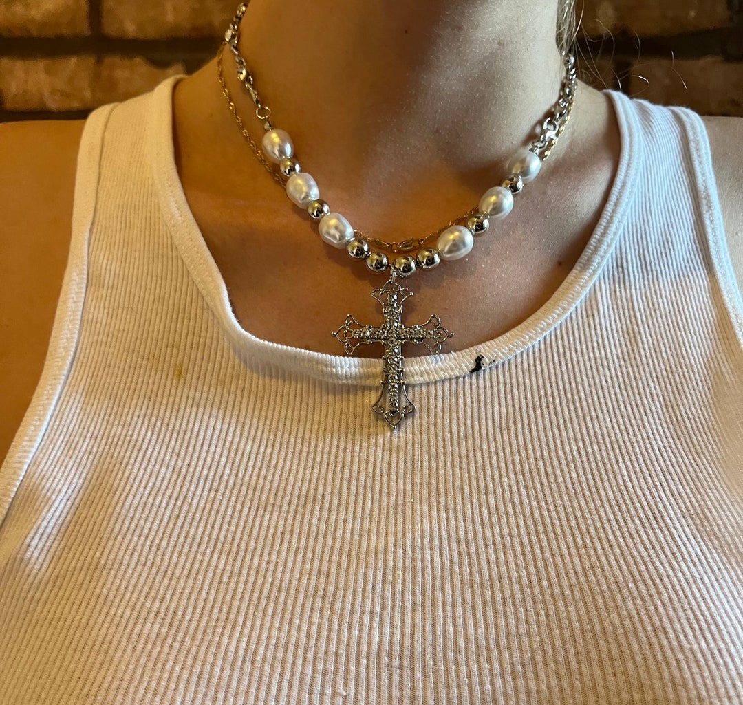 Y2K Cross Necklace Pendant - Shiny Y2k Rhinestone Style- Bead Necklace ...