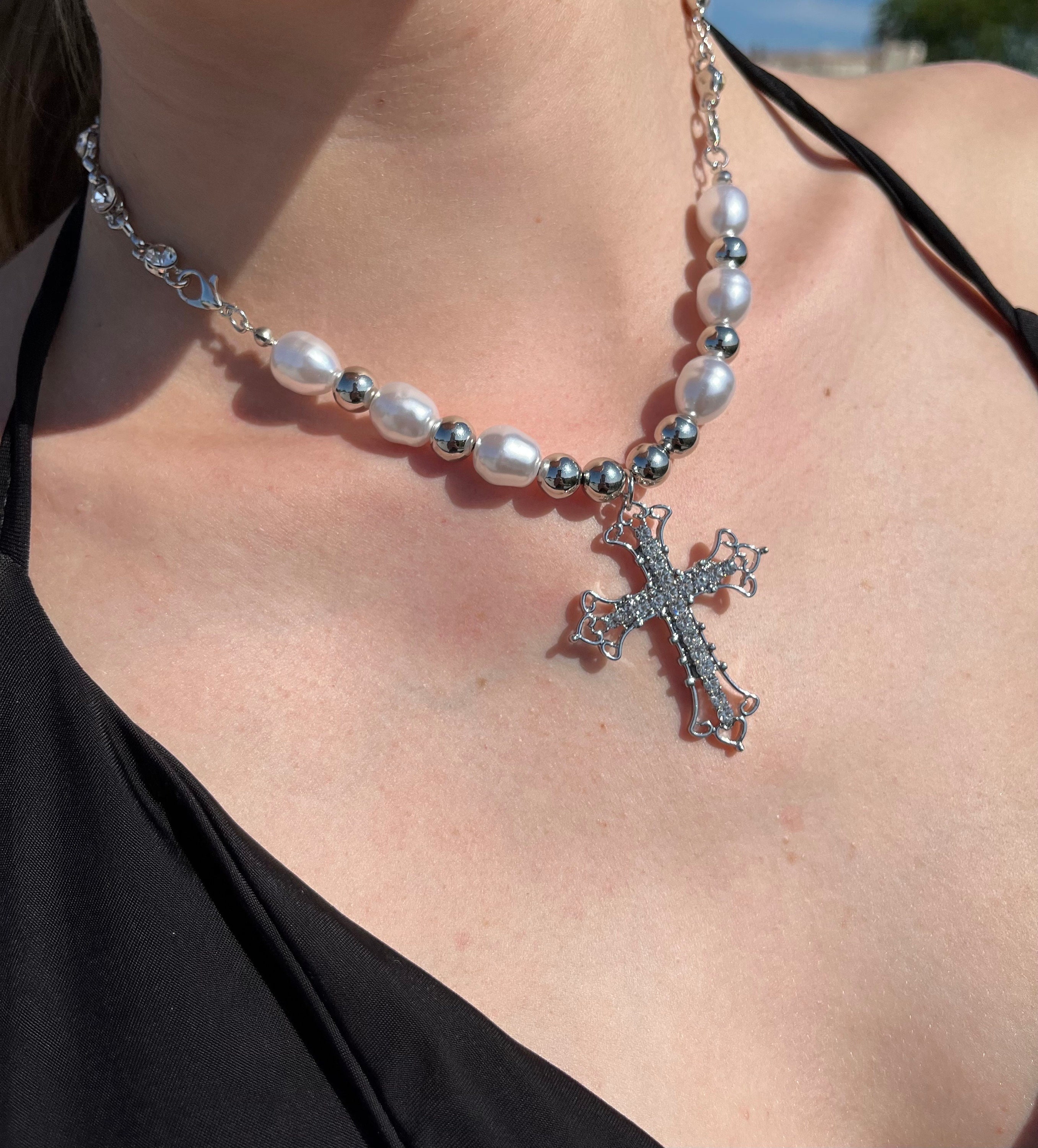 Y2k Cross Pendant & Beaded Necklace Glistening Y2k Style Rhinestone ...