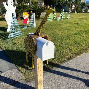 Custom Handmade Giraffe Mailbox - Etsy