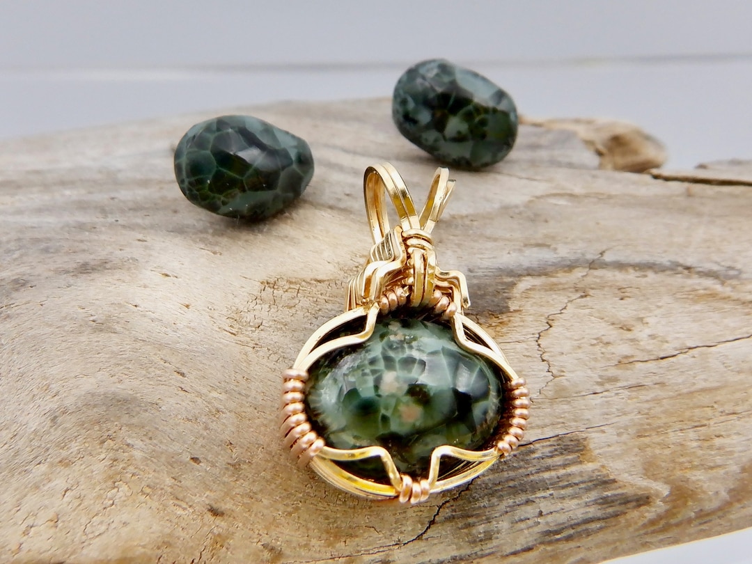 Isle Royale Greenstone Pendant Set in Gold Fill Wires, Michigan State ...