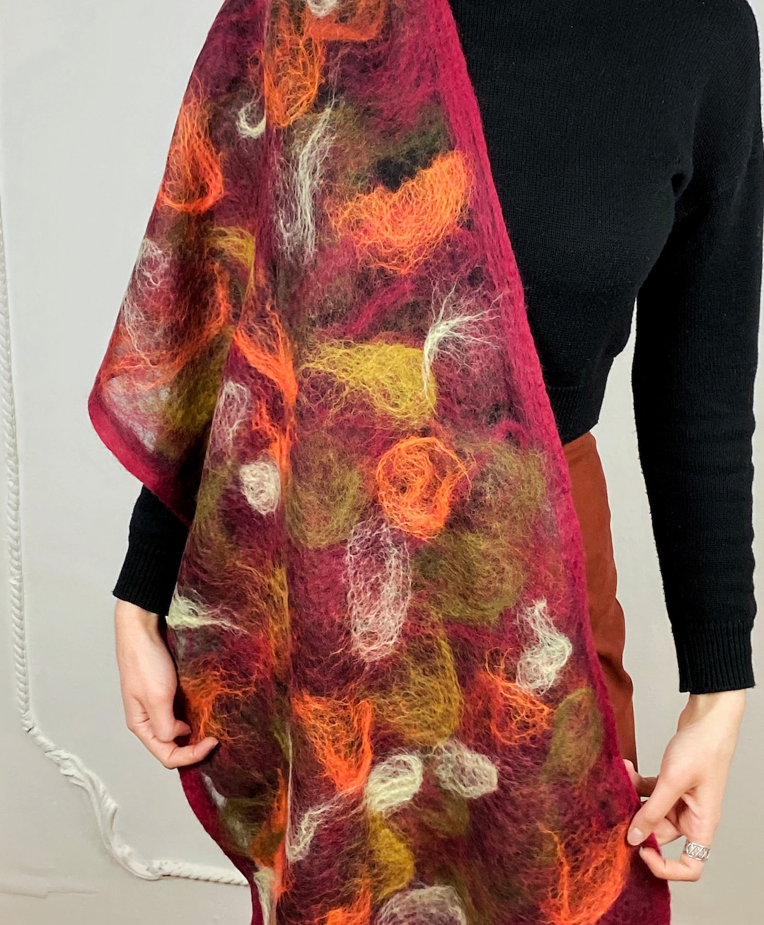 Felt Scarf/ Gift for Her/ Infinity Winter Scarf / Beautiful Handmade ...