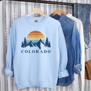 Colorado Crewneck Sweatshirt Retro Sunset Sweatshirt Rocky Mountains ...