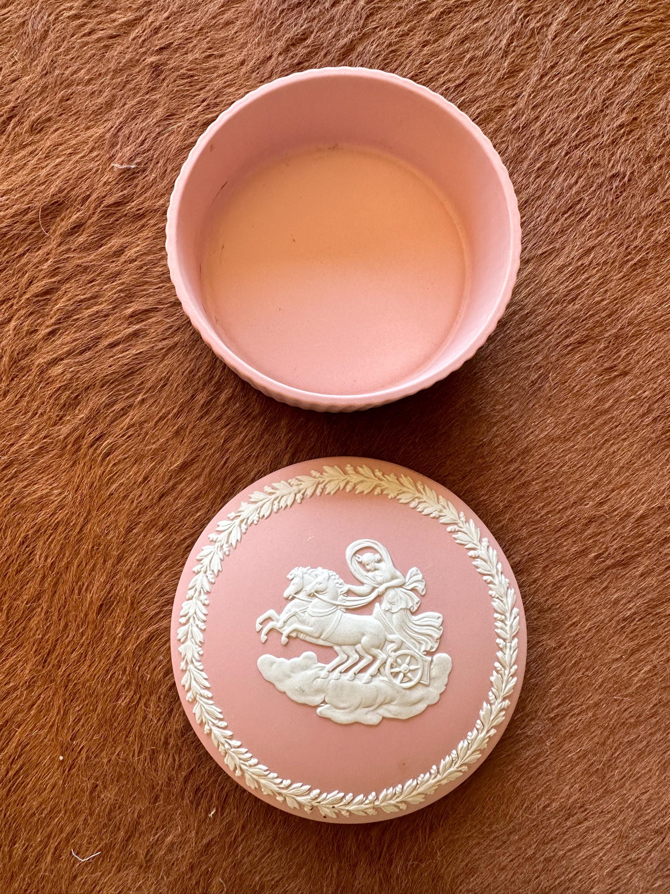 Rare Wedgwood Large Pink Jasperware Round Shaped Trinket Box - Etsy