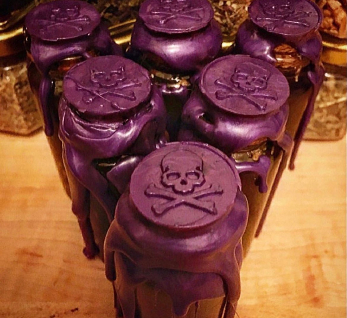 Dominium Oil domination/commanding - Etsy