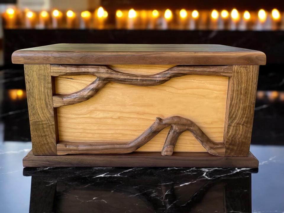 Hand Crafted Walnut and Cherry Box - Etsy