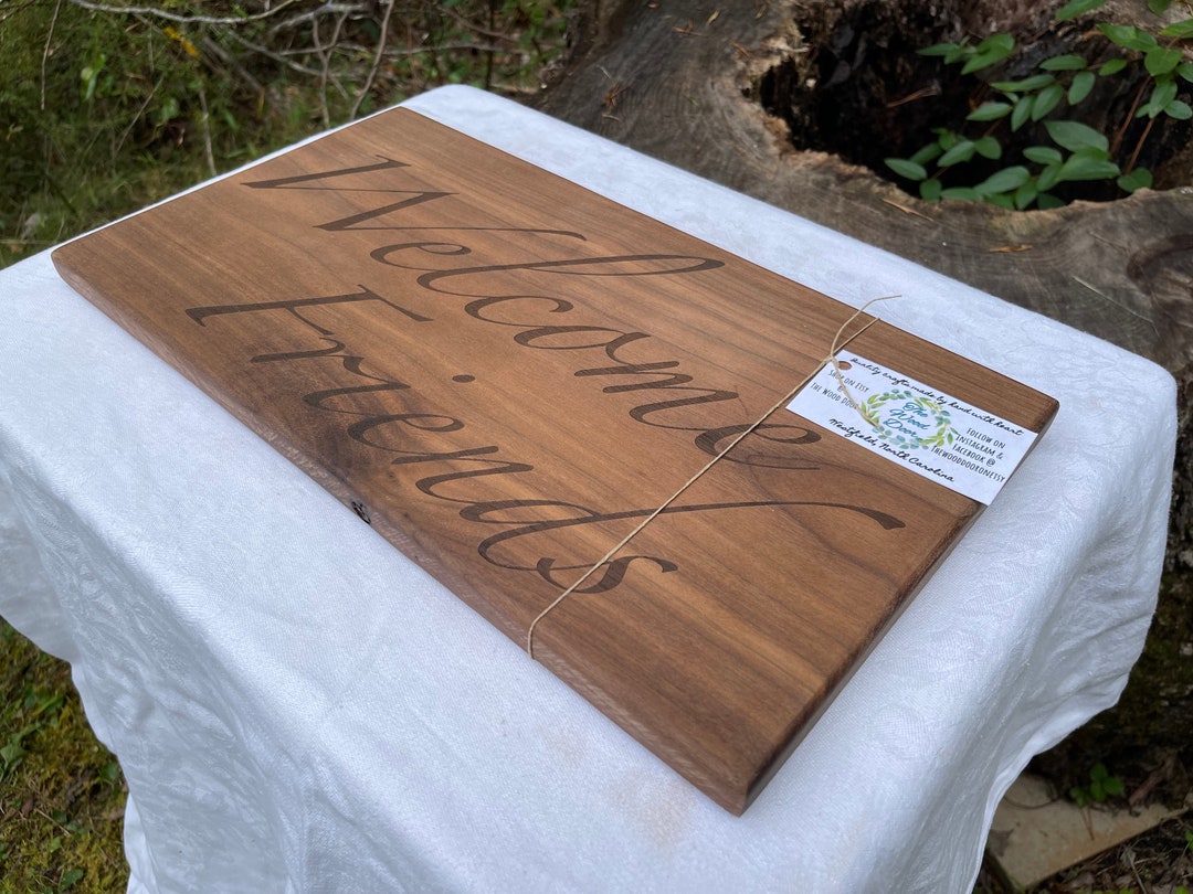 Welcome Friends Sign - Etsy