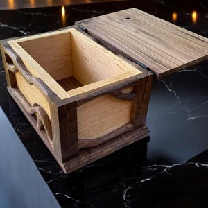 Hand Crafted Walnut and Cherry Box - Etsy