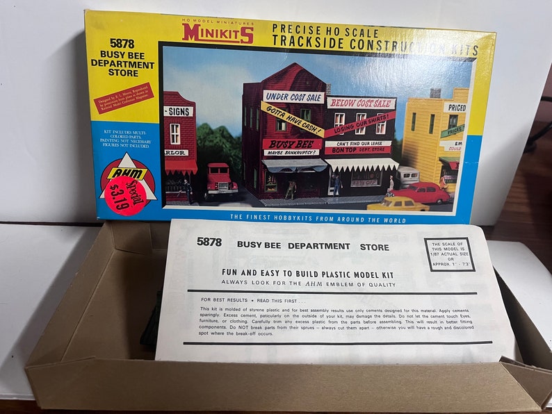 AHM Busy Bee Department Store - HO Scale Building Kit - Etsy