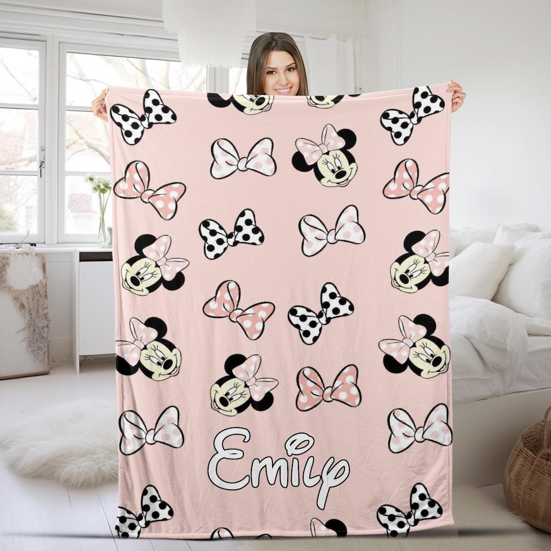 Personalized Minnie Mouse Blanket | Minnie Mouse Fleece Blanket ...
