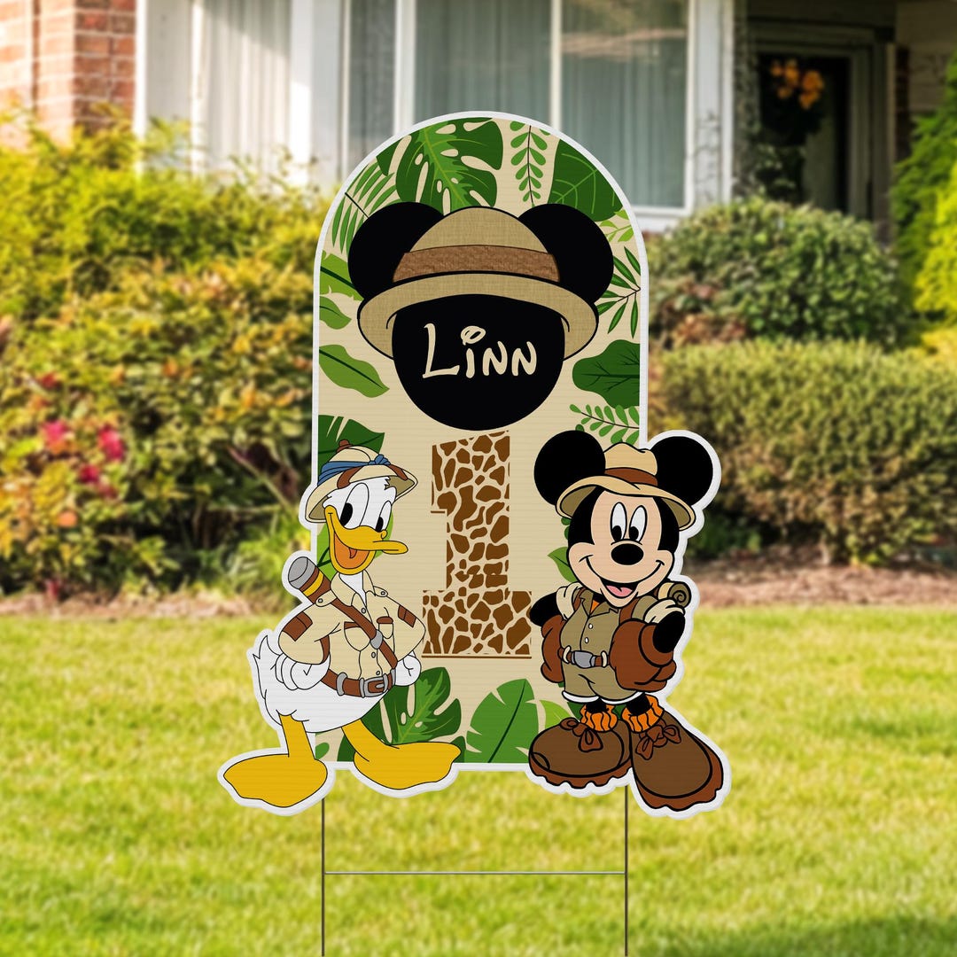 Mickey Mouse Safari, Minnie Mouse Safari, Donald Duck Safari, Daisy ...