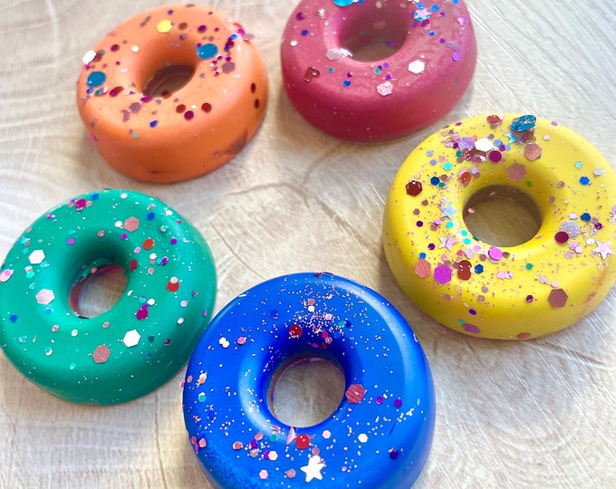 Donut Crayons set of 5, Gift for Kids, Kids Donut Party Favors, Donut ...