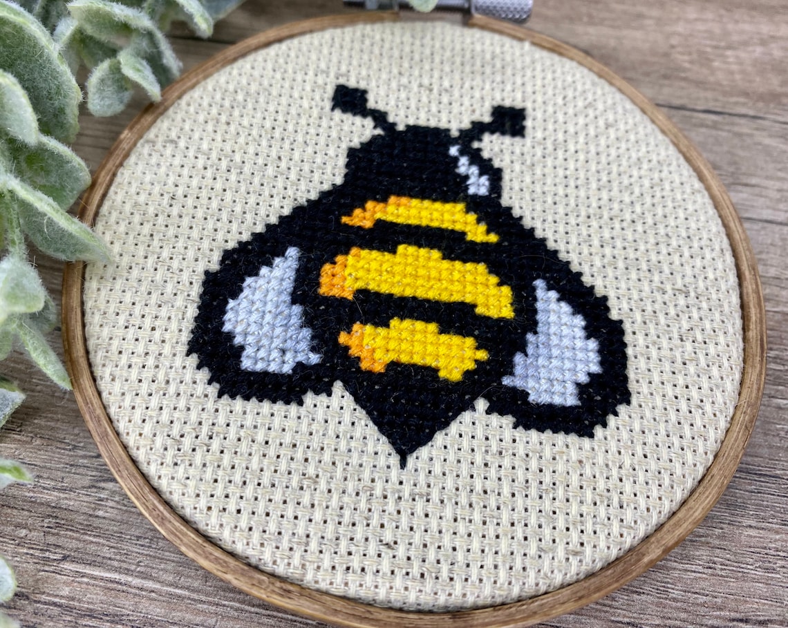 Bumble Bee Cross Stitch Pattern Bee Kind Bumblebee Lover Gift Beekeeper ...