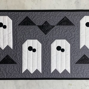 Halloween PDF Digital Download Ghosts and Bats Table Runner Pattern 14. ...