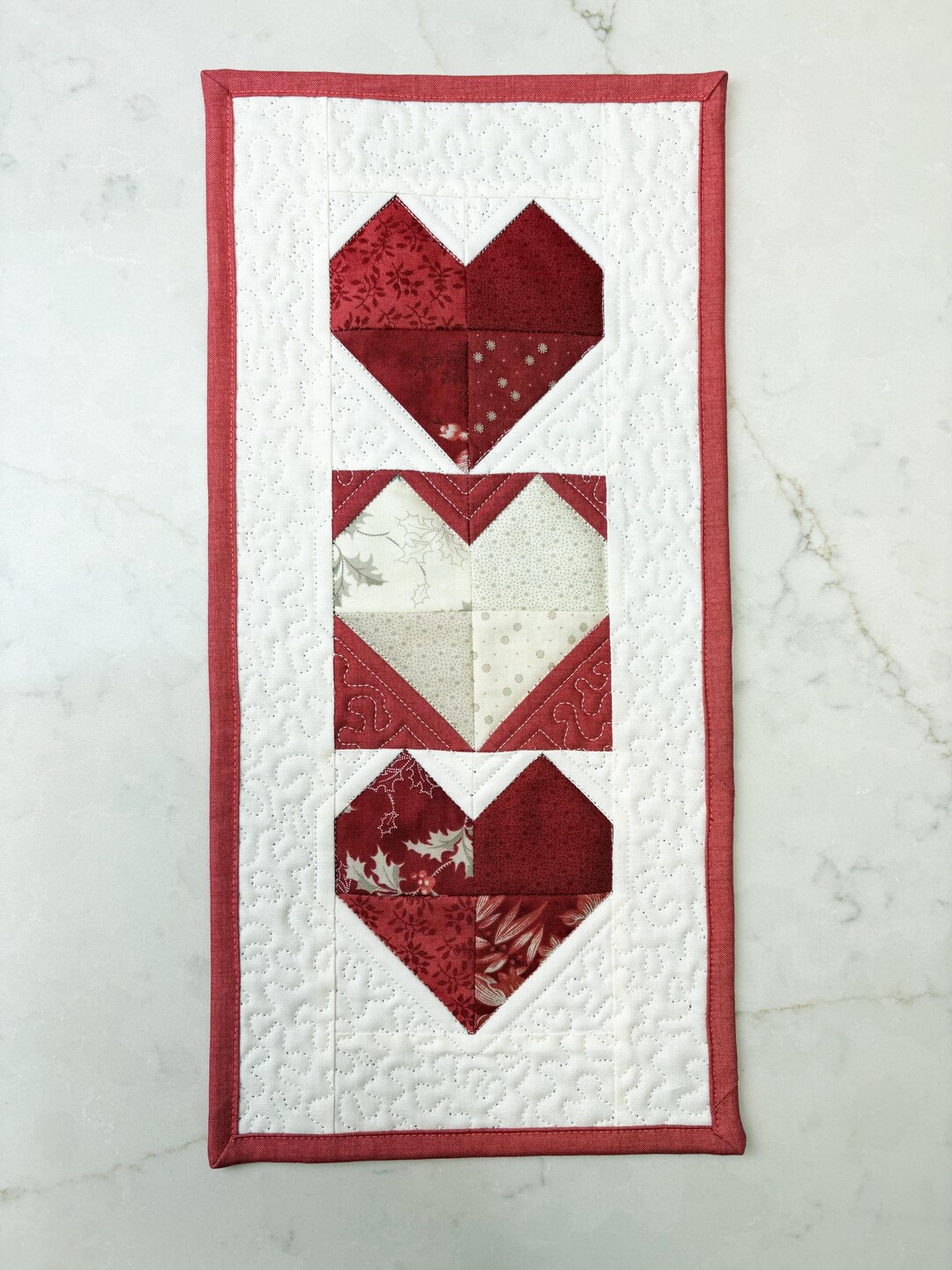 Quilted Valentine Heart Table Topper/wall Hanging - Etsy