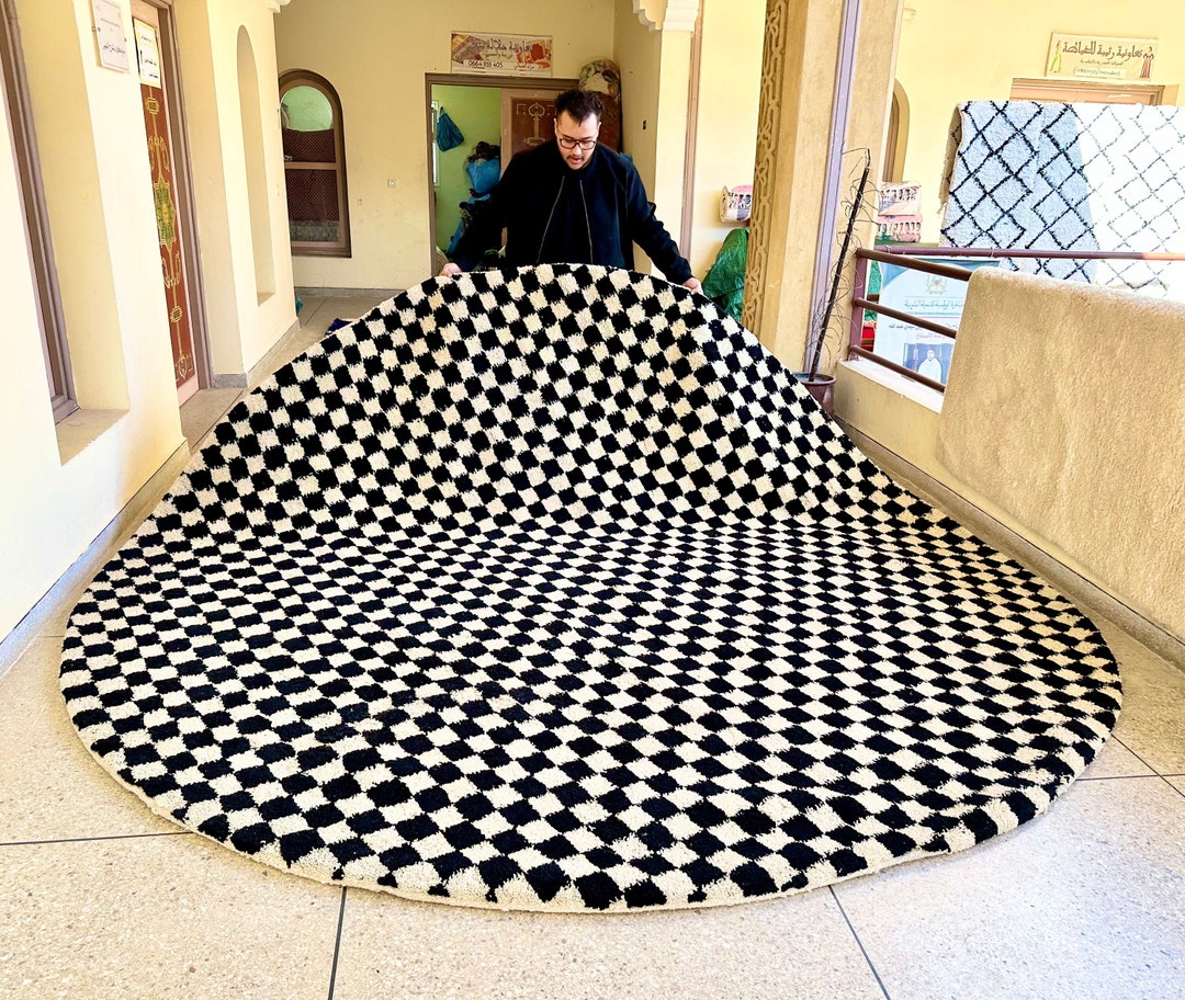 Moroccan Round Rug Checkerboard Round Rug Berber Round Rug Checkered ...